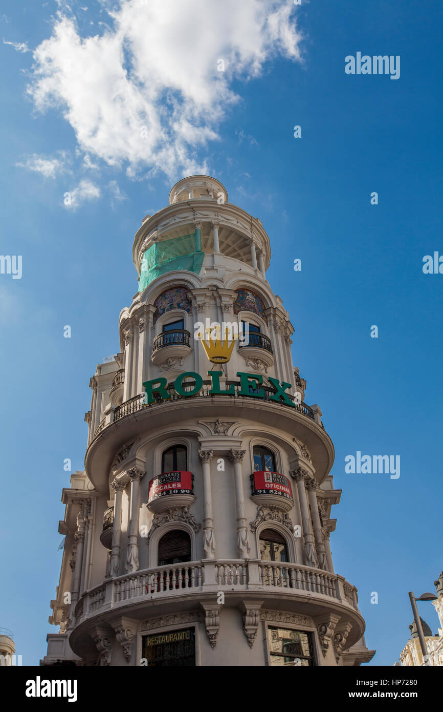 Grassy building Banque de photographies et d’images à haute résolution - Alamy