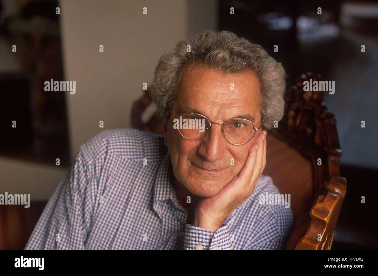 Toni negri Banque de photographies et d’images à haute résolution - Alamy