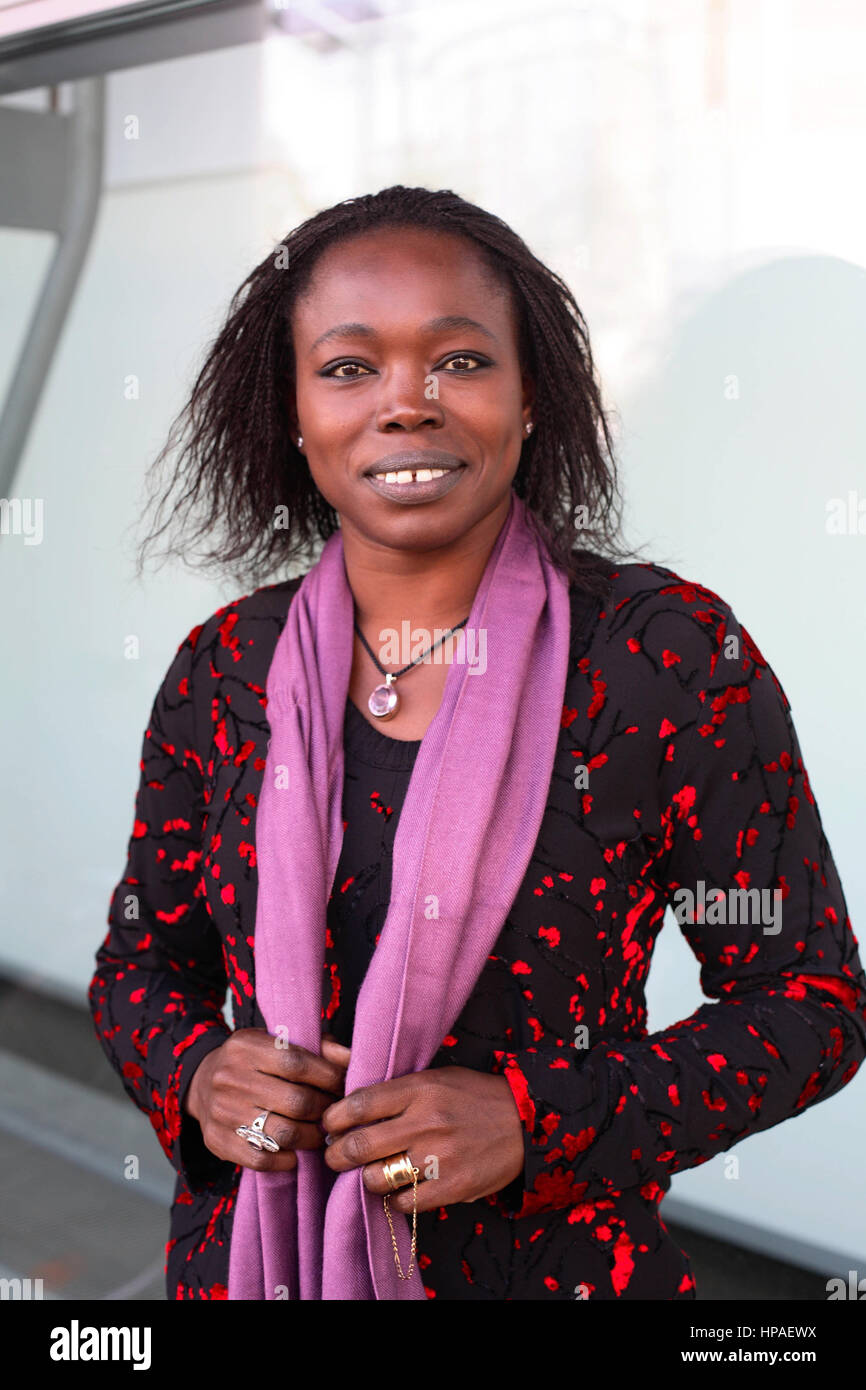 Fatou diome Banque de photographies et d’images à haute résolution - Alamy