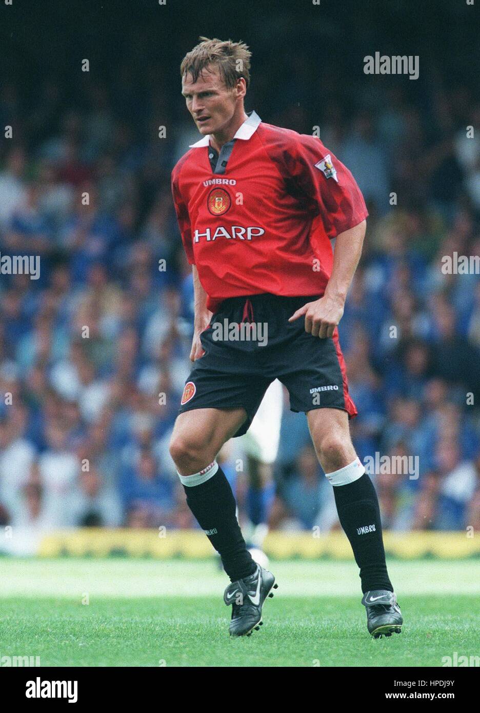 TEDDY SHERINGHAM MANCHESTER UNITED FC 23 Août 1997 Photo Stock - Alamy
