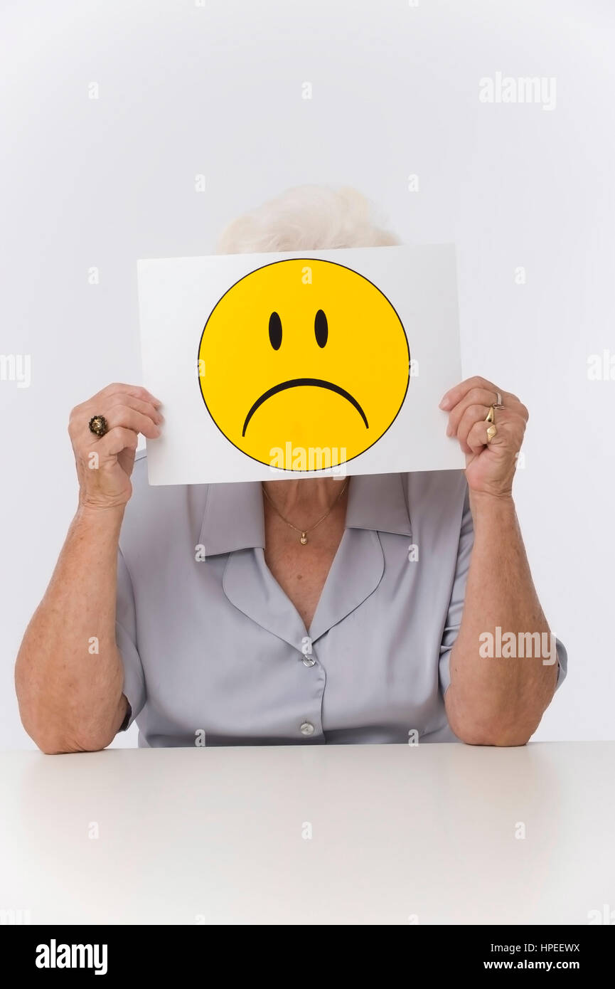 Smiley insatisfait Banque de photographies et d’images à haute ...