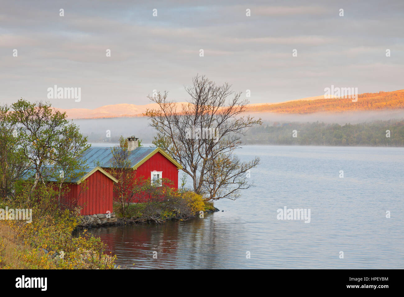 Lac Du Chalet Banque d'image et photos - Alamy
