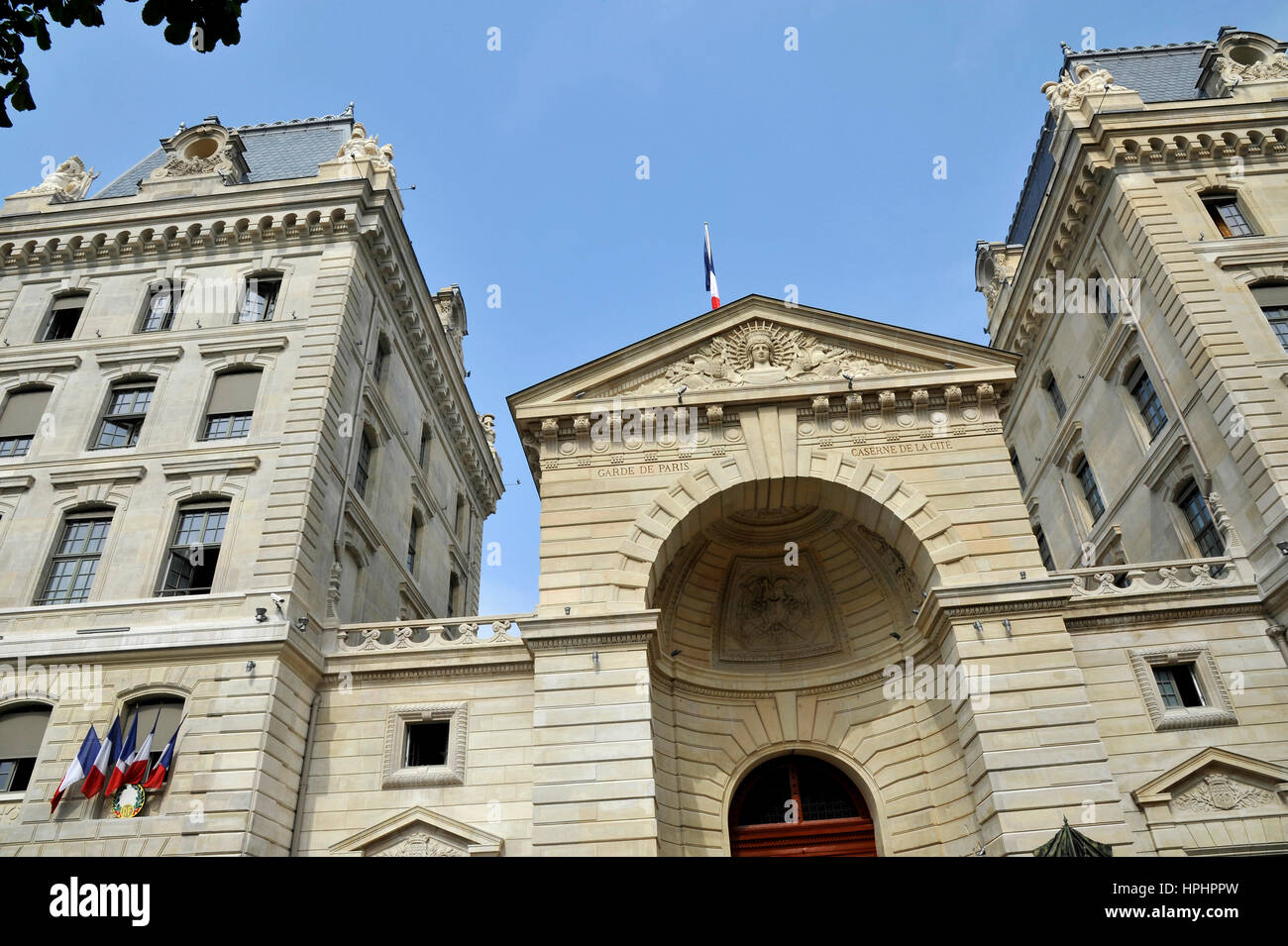 France, Paris, Ile de la Cite, l'entrée du siège de la Police de la ...