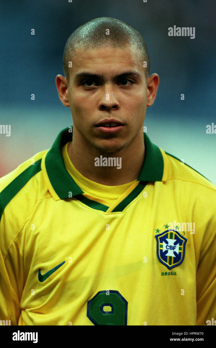 RONALDO BRÉSIL & INTER MILAN 08 Janvier 1998 Photo Stock - Alamy
