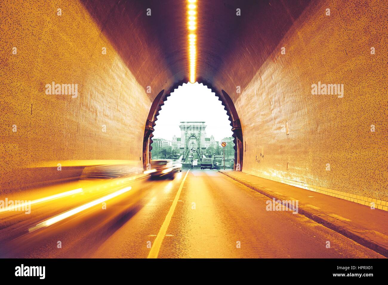 Ancien tunnel de l'autoroute Banque de photographies et d’images à haute résolution - Alamy