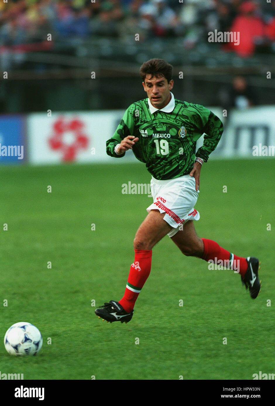 Roberto medina Banque de photographies et d’images à haute résolution ...