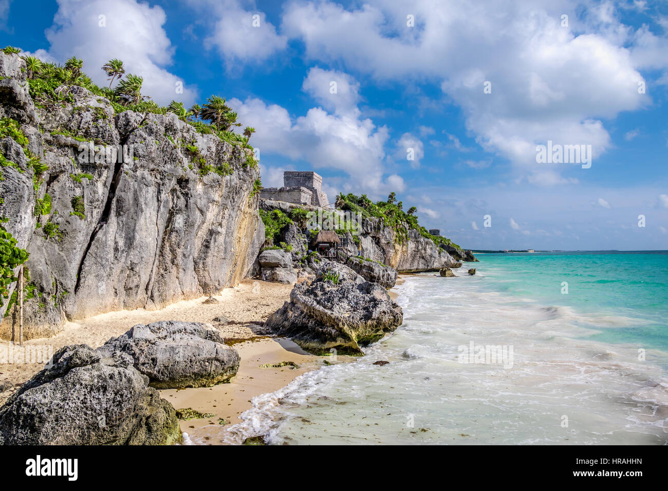 El Castillo et plage des Caraïbes - ruines mayas de Tulum, Mexique ...