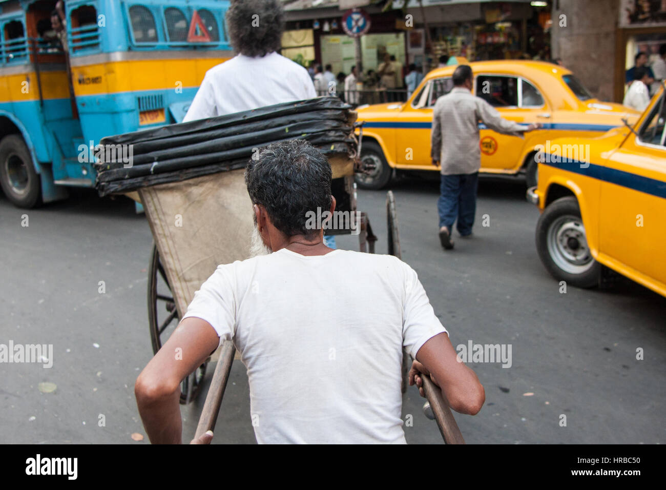 La Cité de la joie,Transport,humain,pousse-pousse,extracteur rider,vue ...