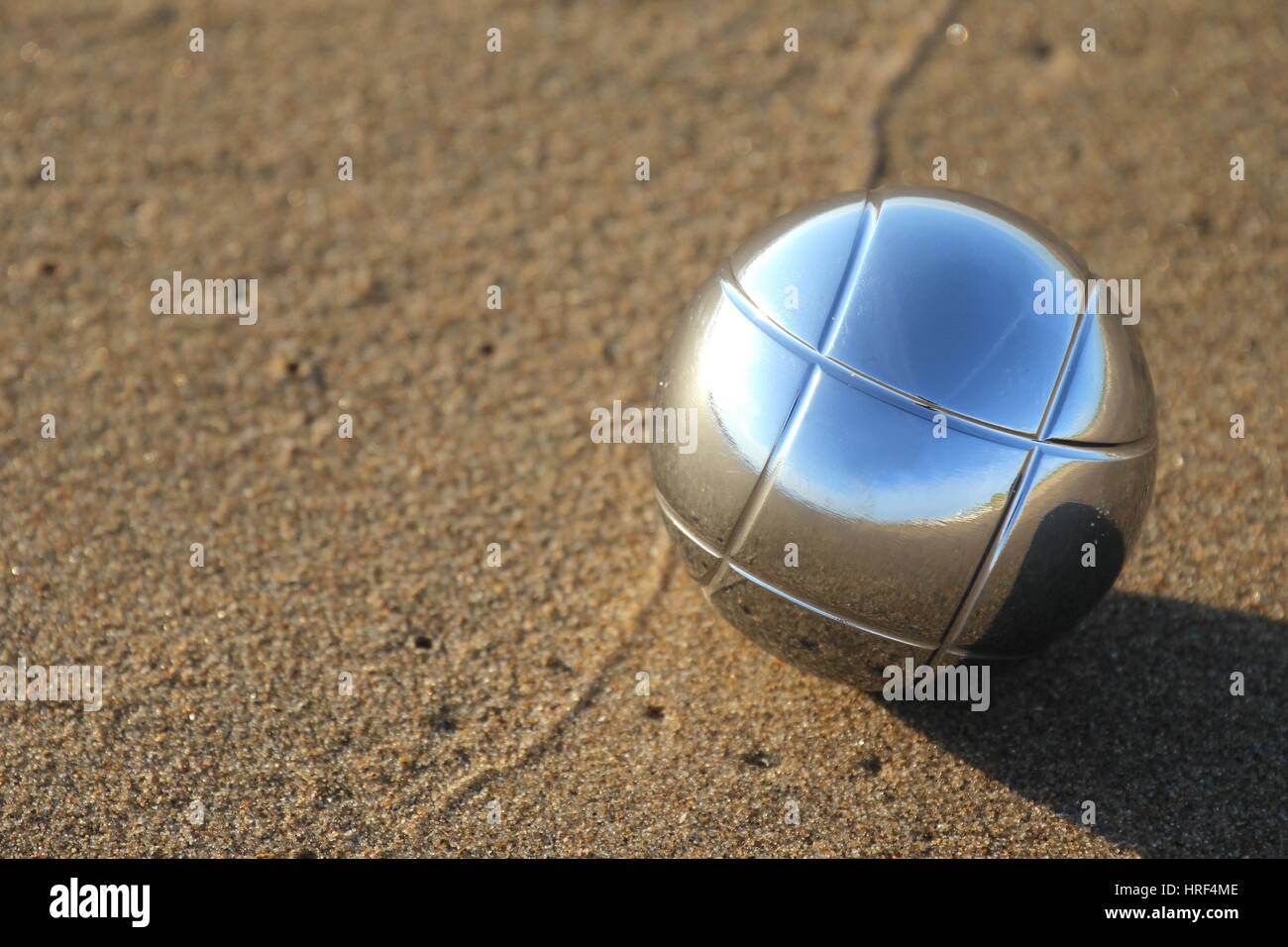 Petanque ball Banque de photographies et d’images à haute résolution ...