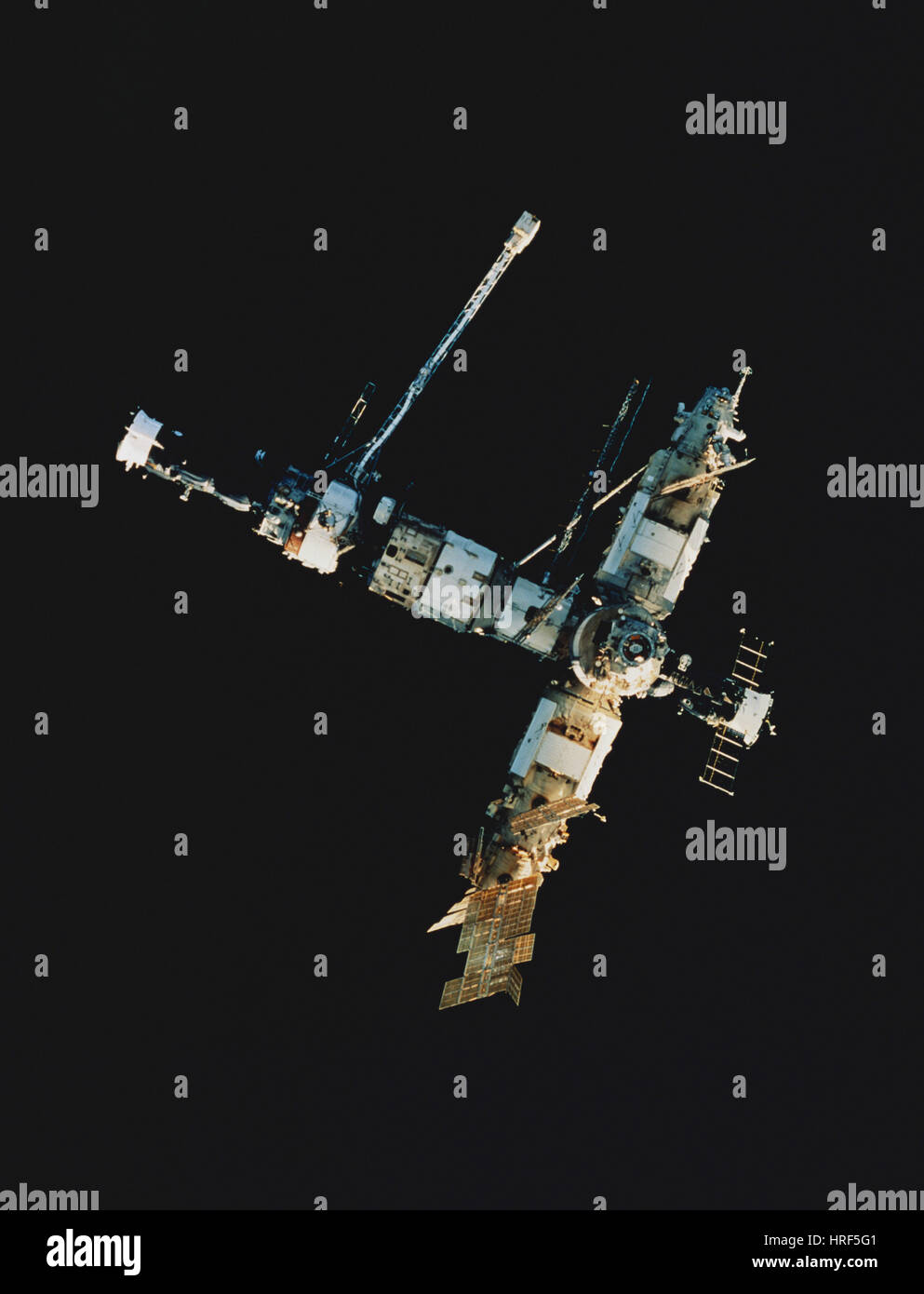 Station spatiale mir en orbite Banque de photographies et d’images à ...
