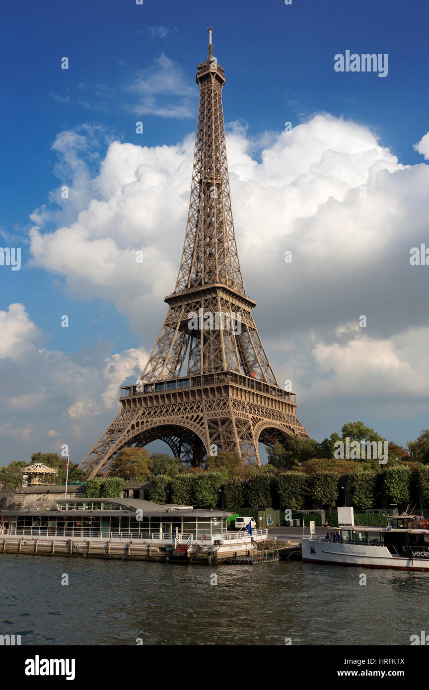 Paris France Monument Iconique Banque d'image et photos - Alamy