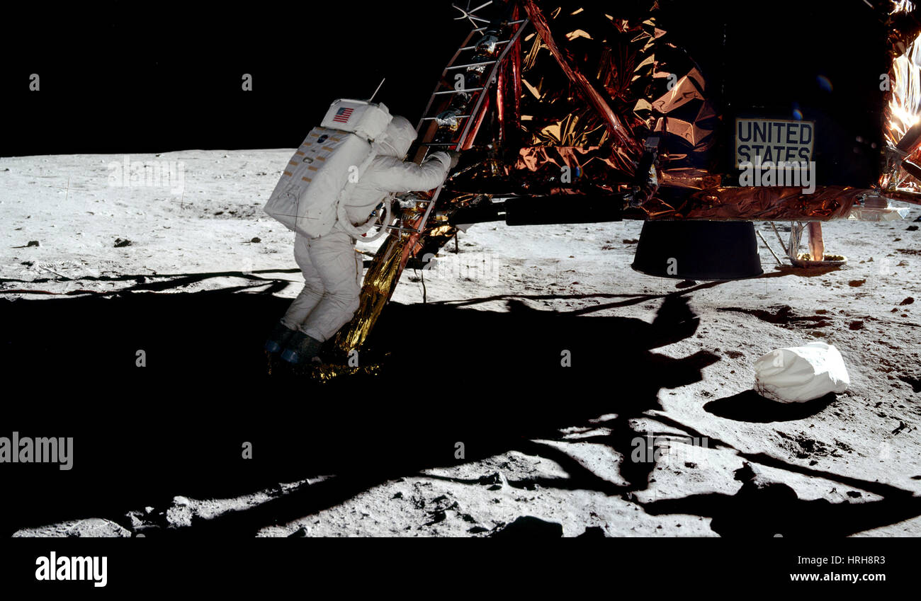 Aldrin eva Banque de photographies et d’images à haute résolution - Alamy