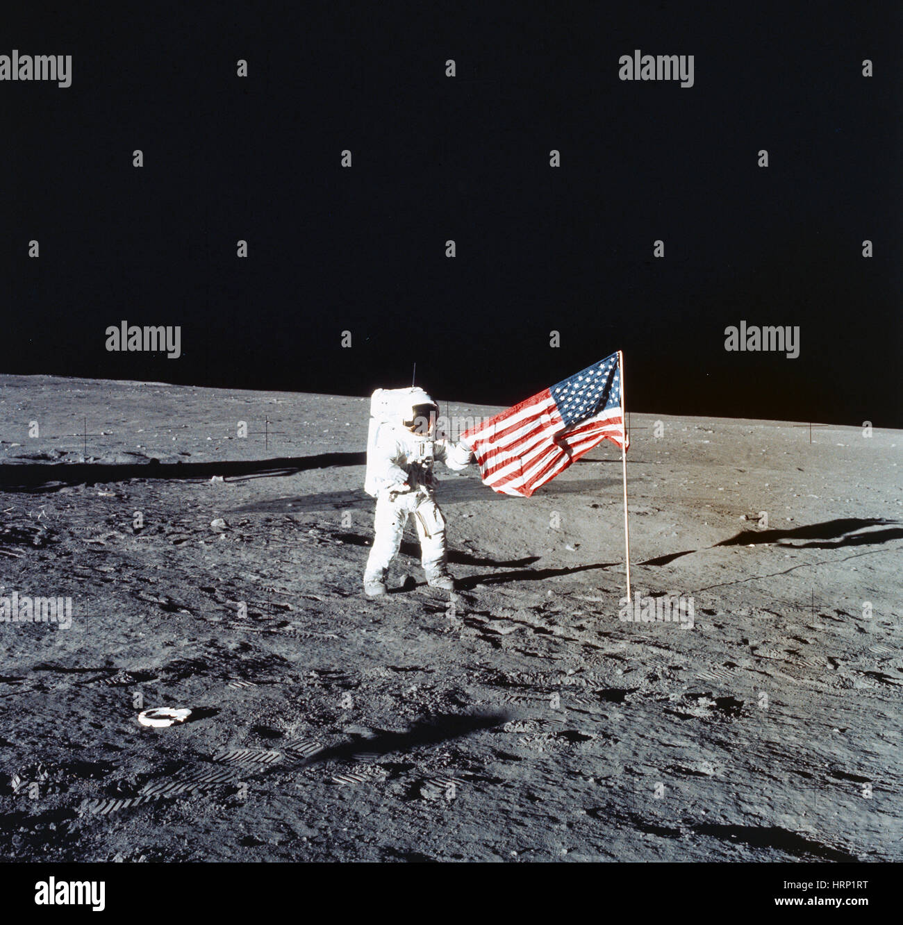 Charles conrad Banque de photographies et d’images à haute résolution ...