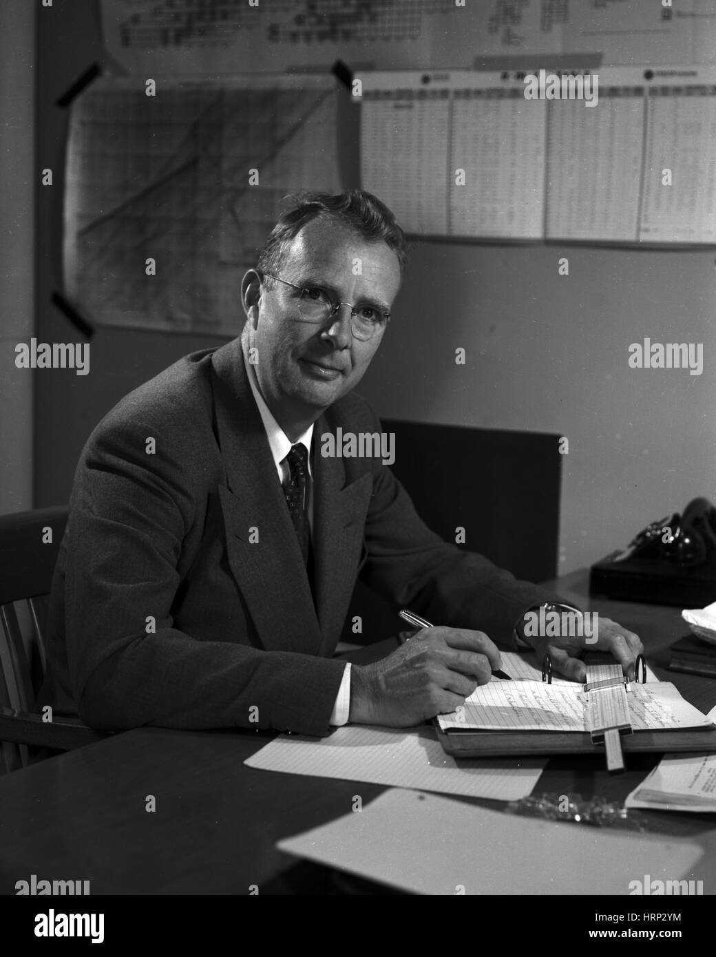 Luis walter alvarez Banque de photographies et d’images à haute ...