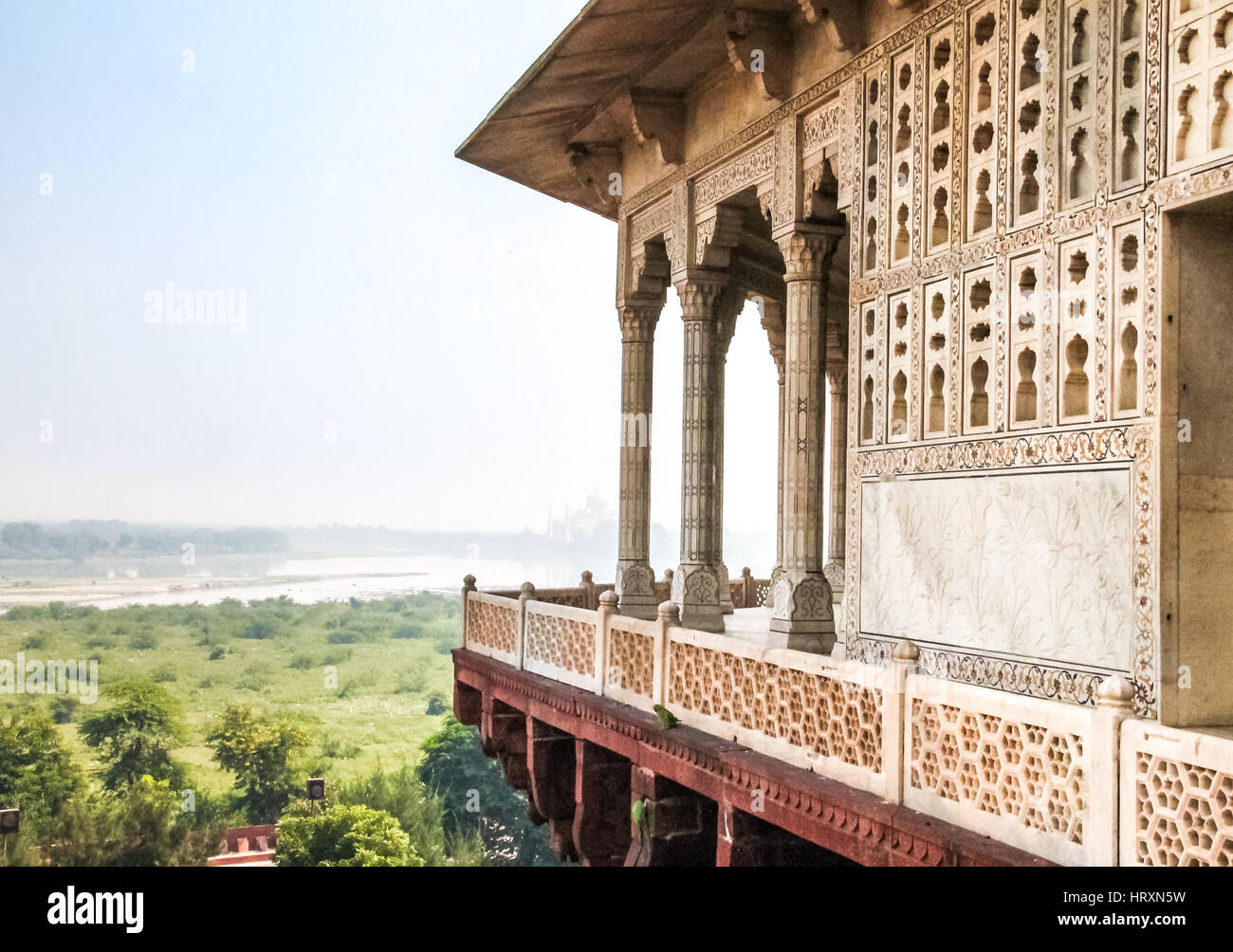 Agra fort taj mahal inde rouge unesco Banque de photographies et d ...