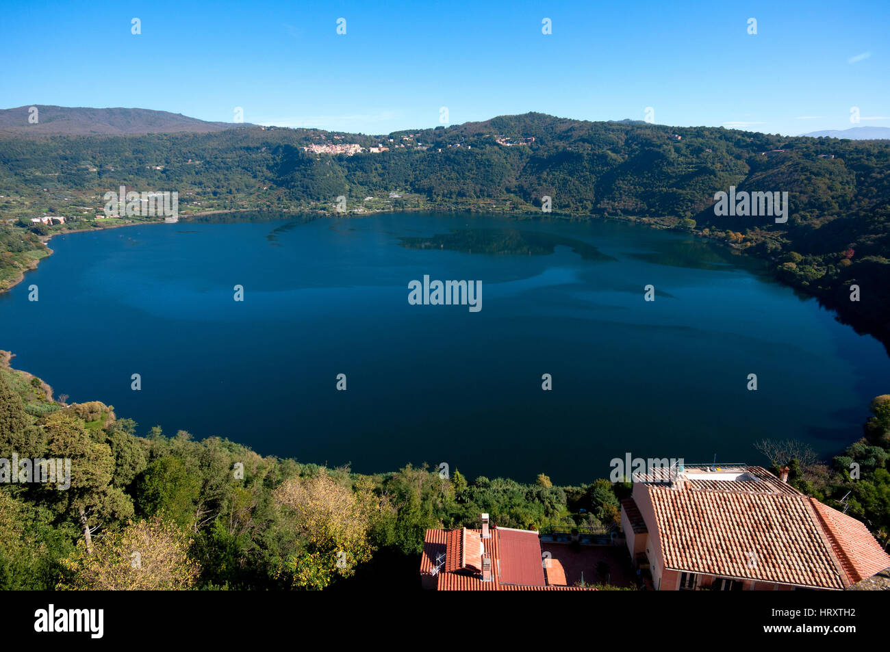 Nemi Lake Photos & Nemi Lake Images - Alamy