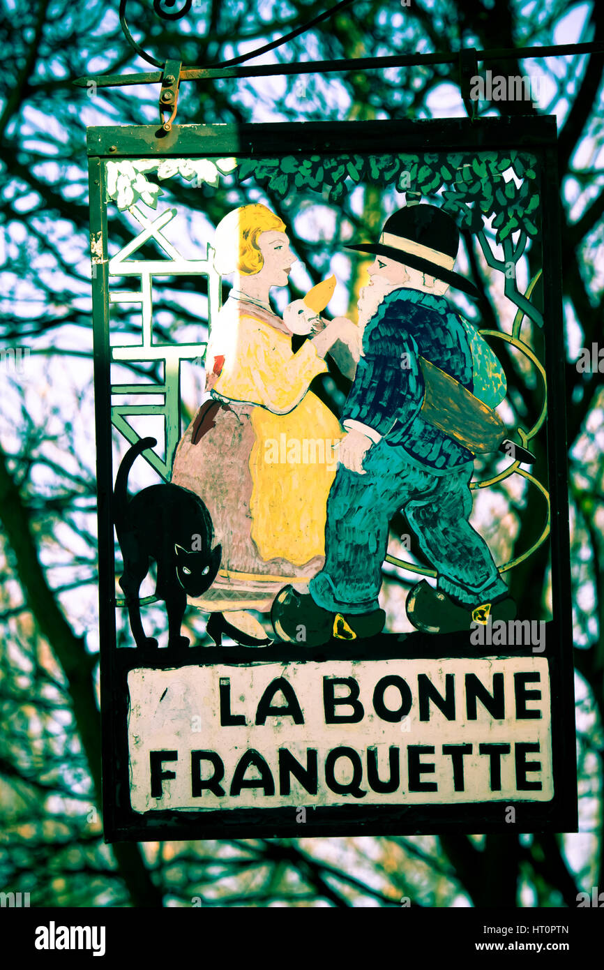 Wrought iron restaurant sign Banque de photographies et d’images à ...