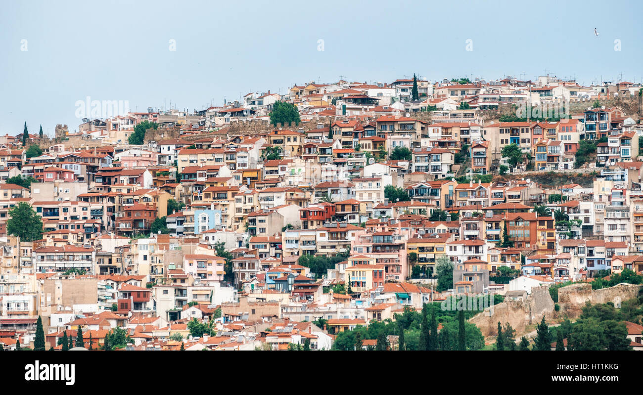 Vue panoramique aérienne de la ville de Thessalonique colorés. Maisons ...