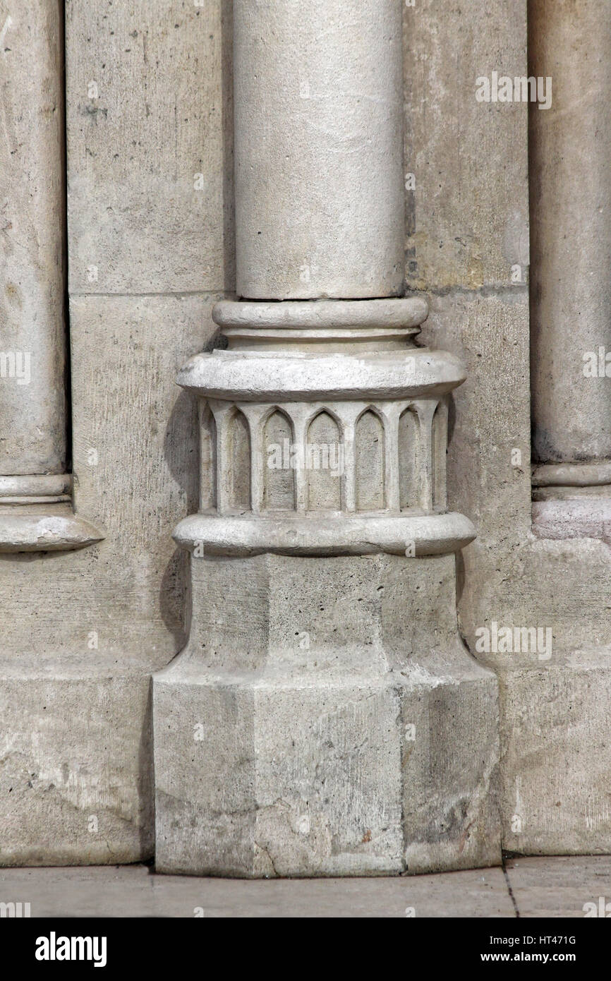 Colonnes gothiques Banque de photographies et d’images à haute ...