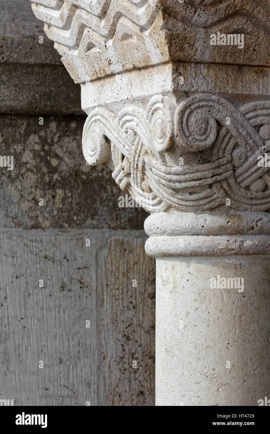 Colonnes gothiques Banque de photographies et d’images à haute ...