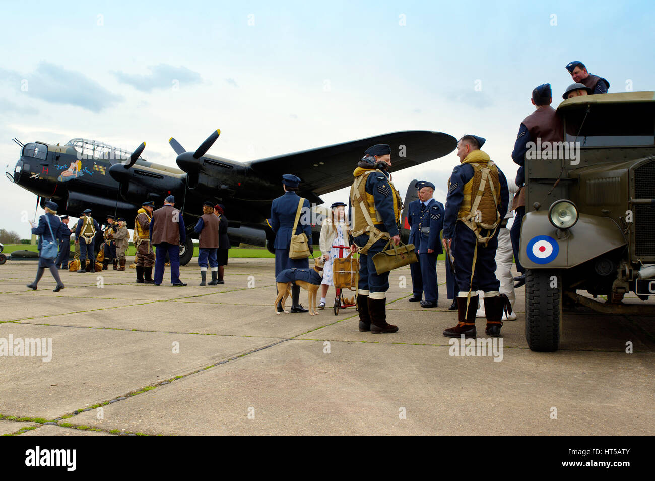 Ww2 airfield Banque de photographies et d’images à haute résolution - Alamy