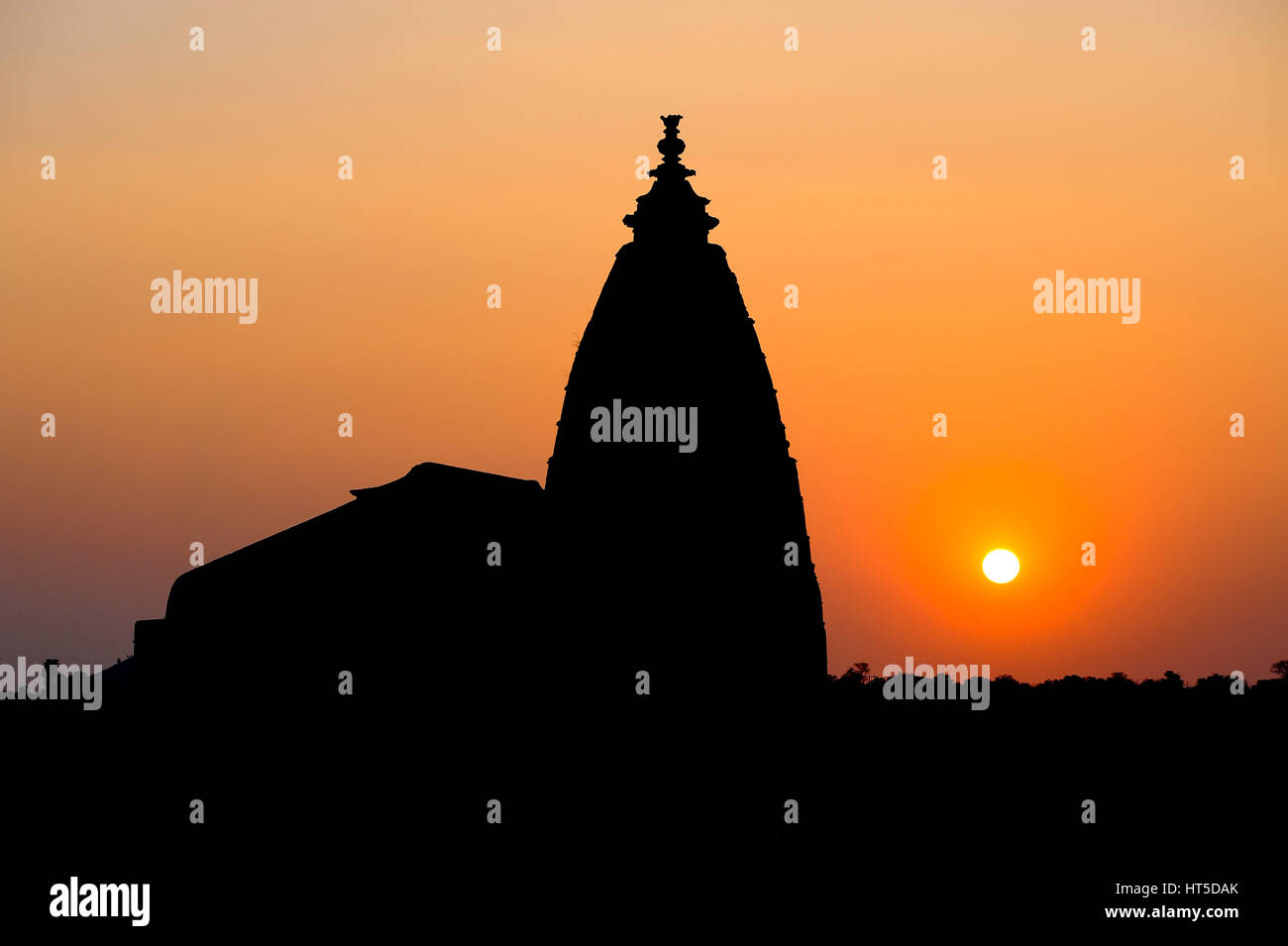 Radhika raman temple Banque de photographies et d’images à haute ...