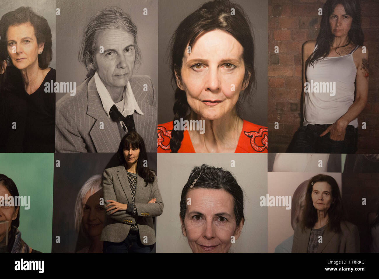 Gillian wearing national portrait gallery Banque de photographies et d ...