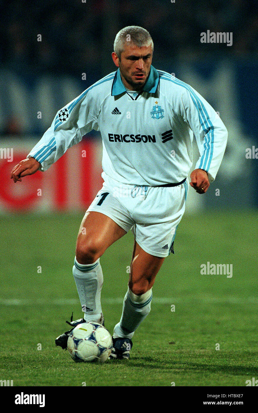 FABRIZIO RAVANELLI MARSEILLE 24 Novembre 1999 Photo Stock - Alamy