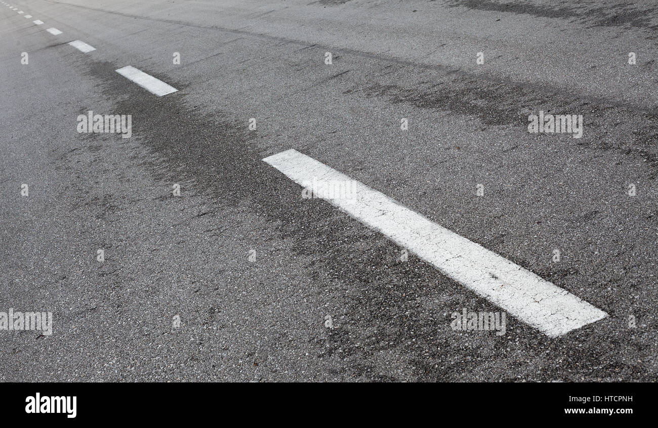 Asphalte routier Banque de photographies et d’images à haute résolution ...