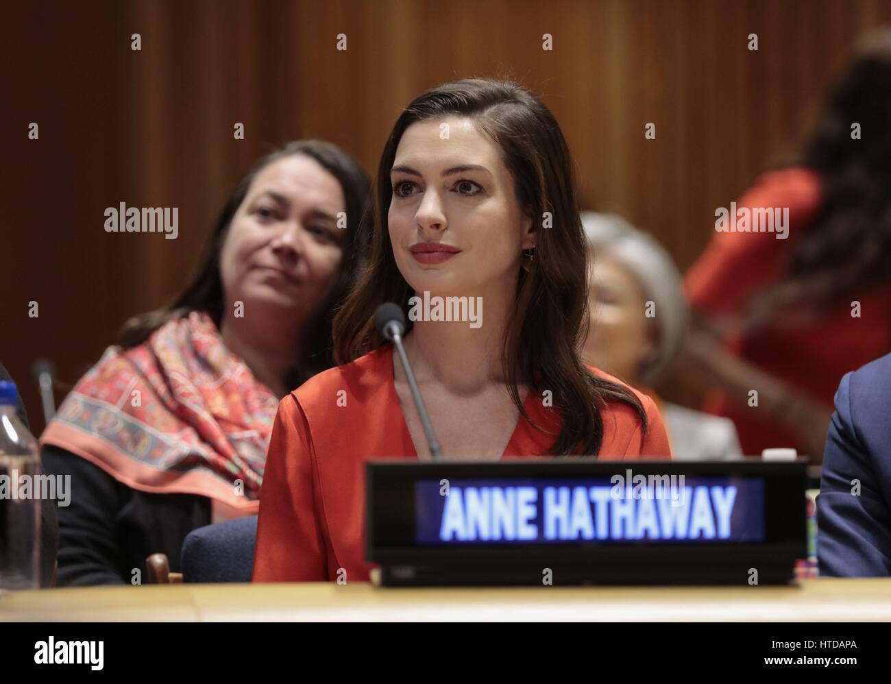 Onu femmes Banque de photographies et d’images à haute résolution - Alamy