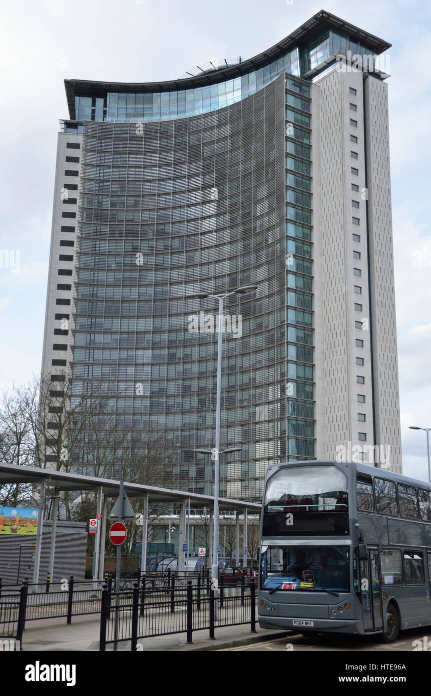 Empress state building Banque de photographies et d’images à haute ...
