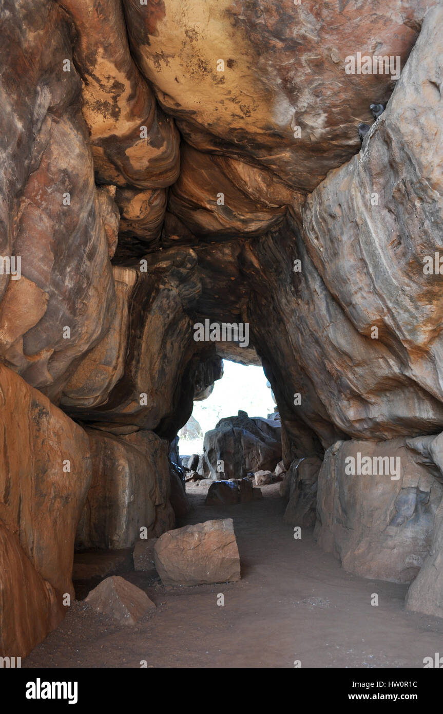 Abris de roche bhimbetka Banque de photographies et d’images à haute ...