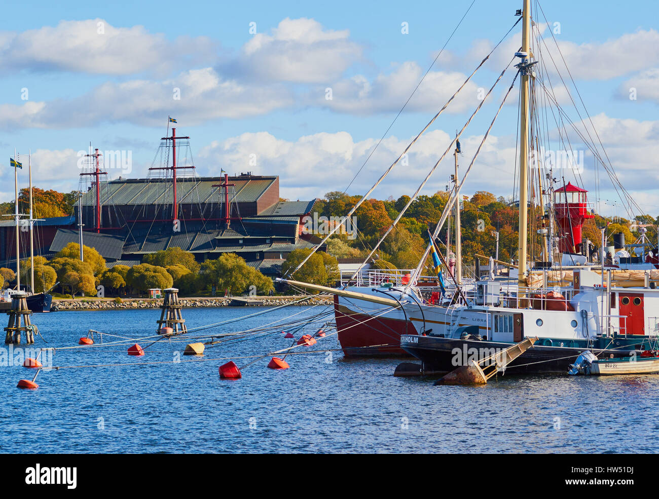 Bateaux amarrés et musée Vasa (Vasamuseet) Djurgarden, Stockholm ...