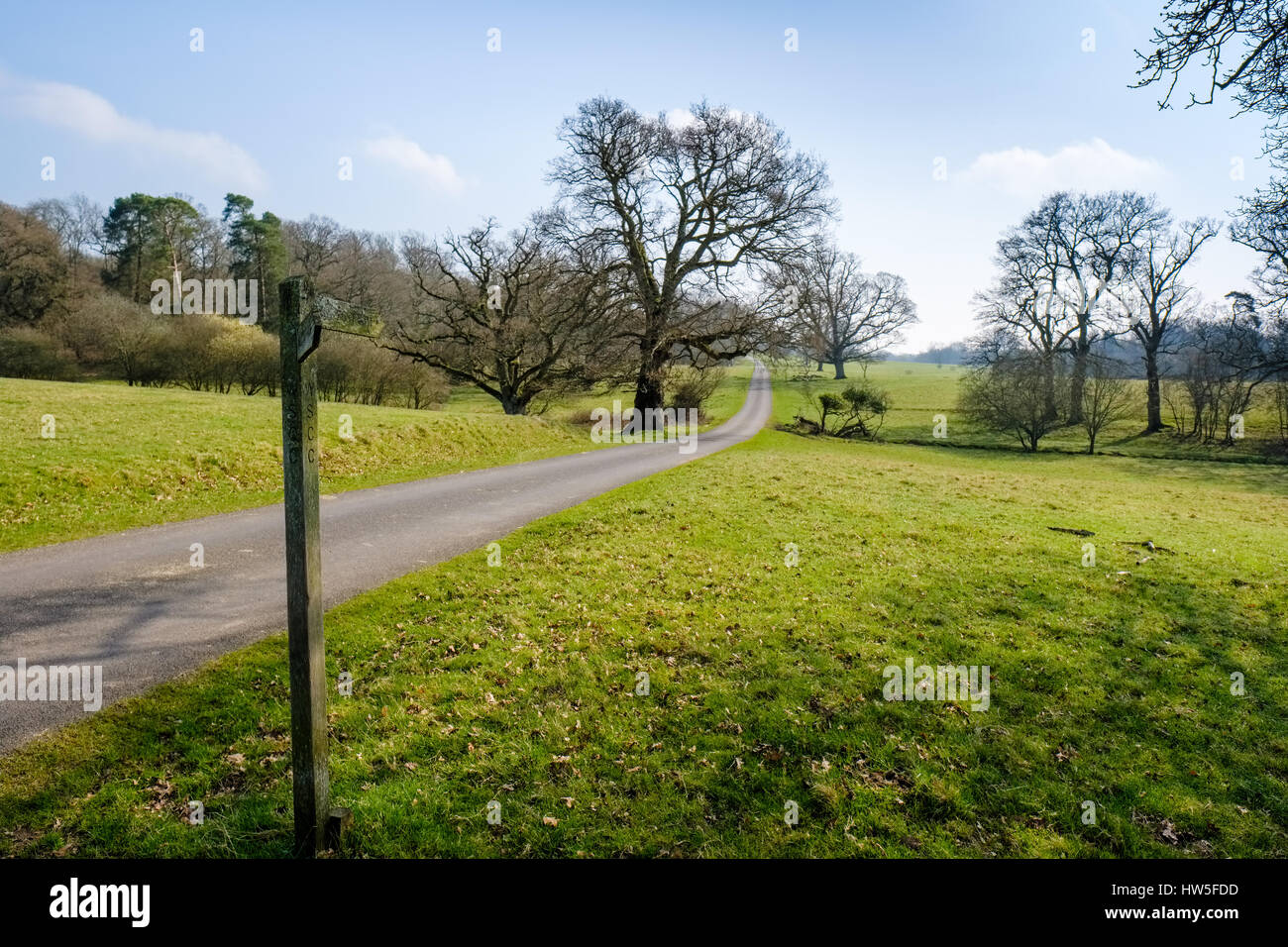 Knepp castle Banque de photographies et d’images à haute résolution - Alamy