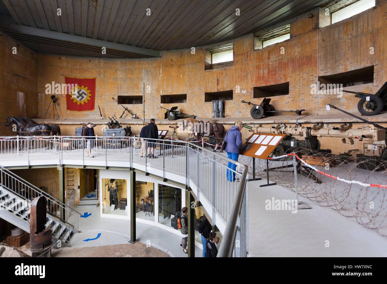 Musée de bunker allemand de la seconde guerre mondiale Banque de ...