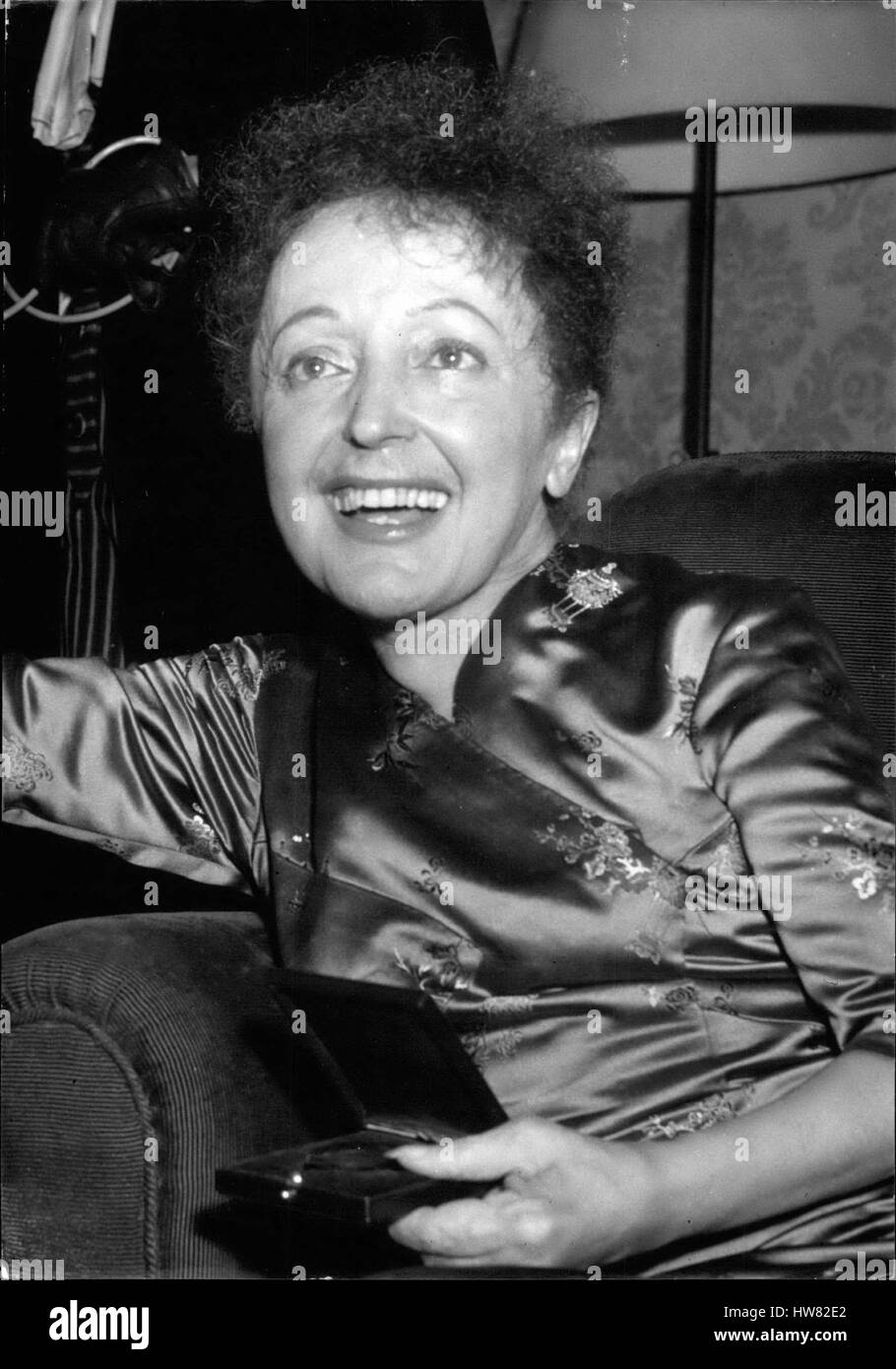 Edith piaf Banque de photographies et d’images à haute résolution - Alamy