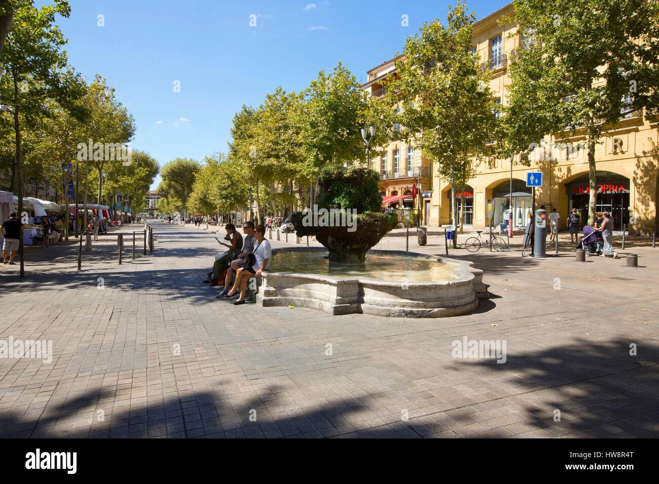 Cours mirabeau aix en provence Banque de photographies et d’images à ...