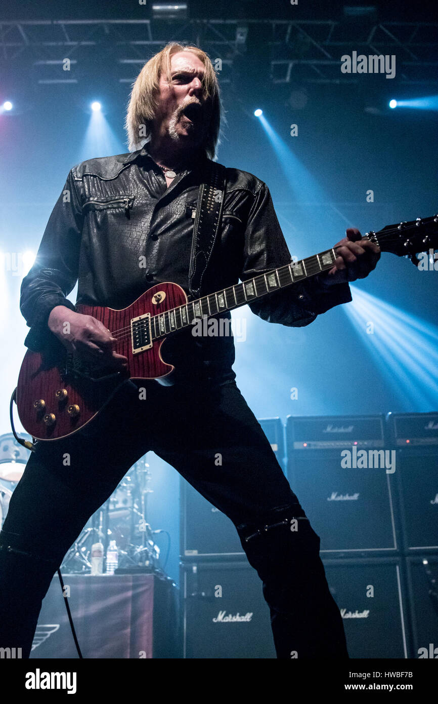 Black star riders band Banque de photographies et d’images à haute ...