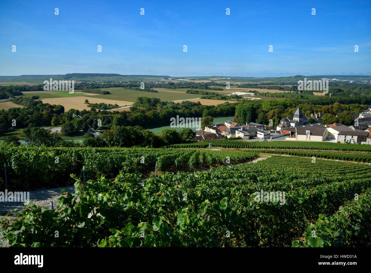 Ay village de champagne Banque de photographies et d’images à haute ...