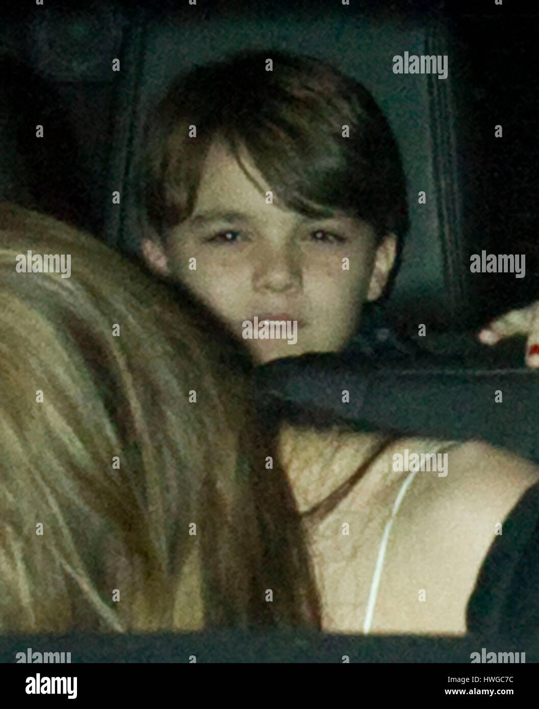 'Jack' John Christopher Depp III, le fils de Johnny Depp, arrive chez ...