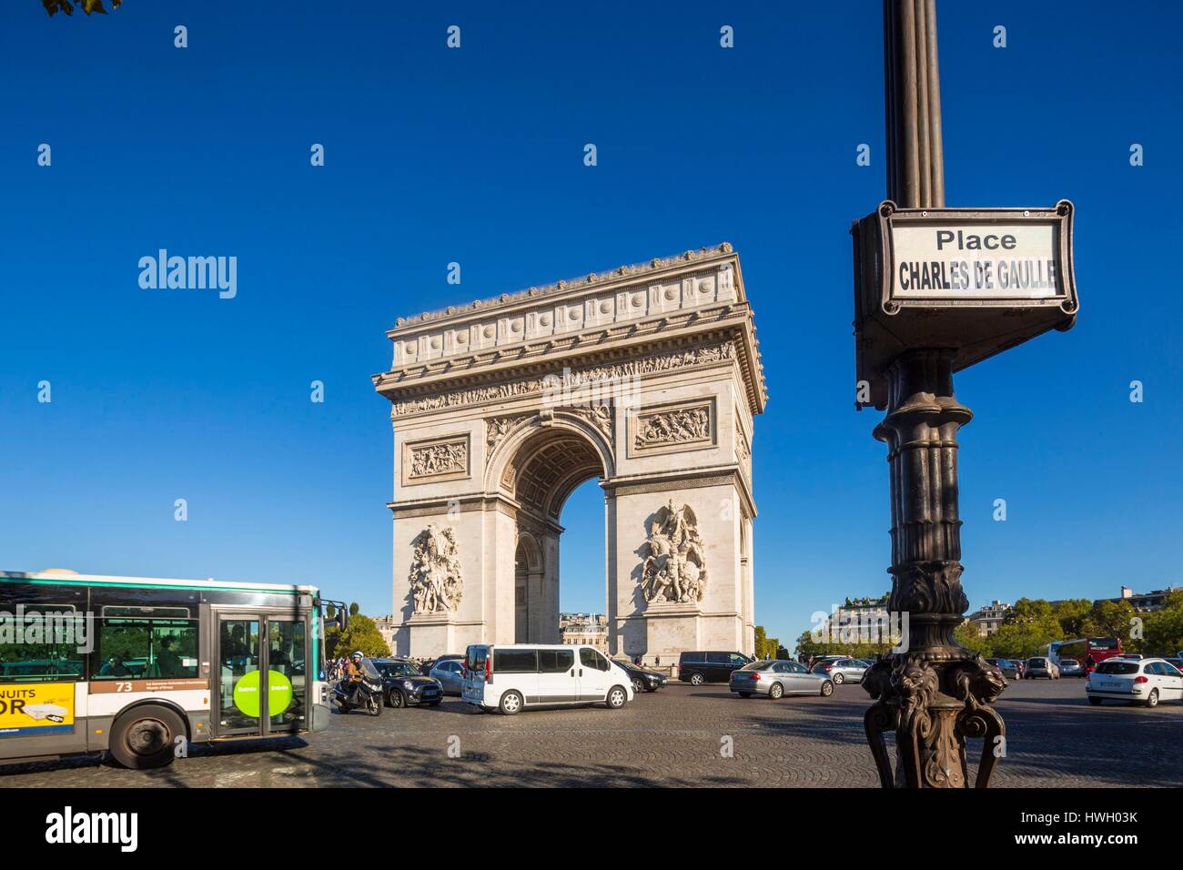 Place de charles de gaulle etoile Banque de photographies et d’images à haute résolution - Alamy