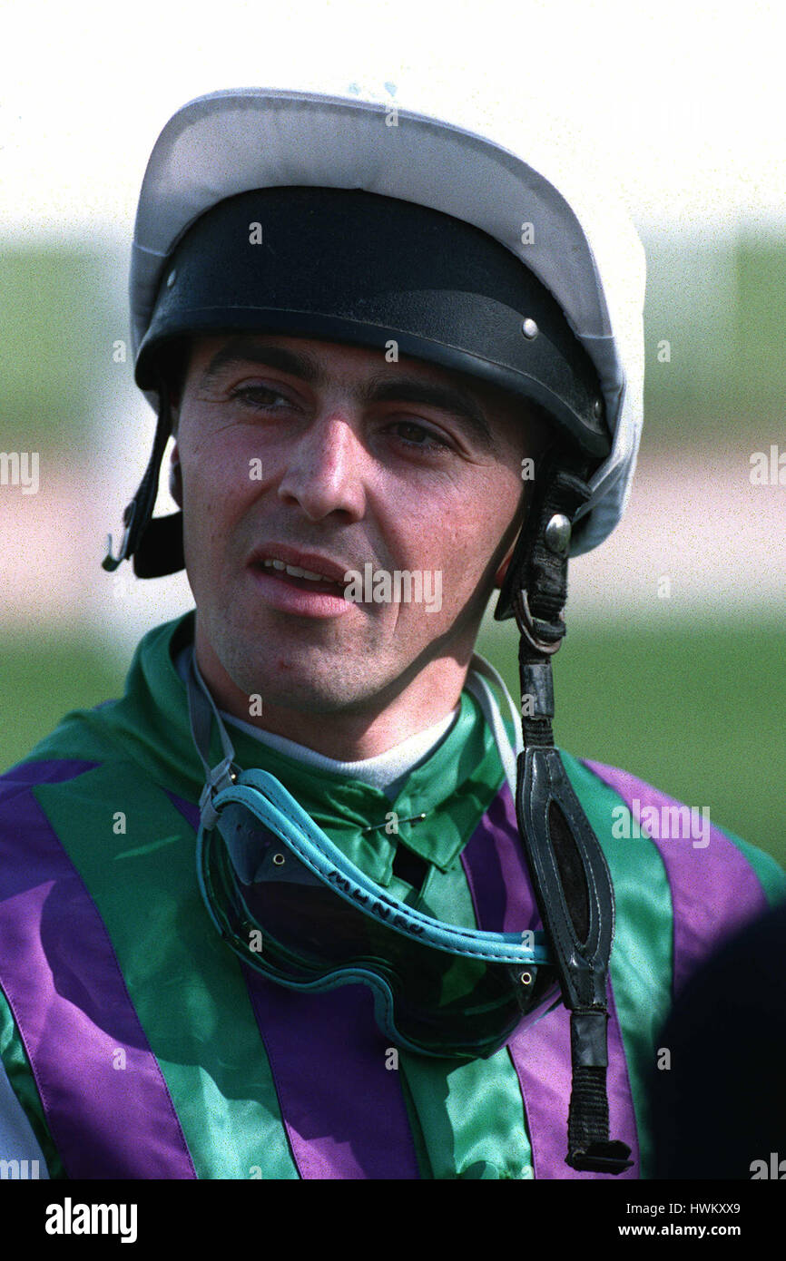 Jockey alan munro Banque de photographies et d’images à haute ...