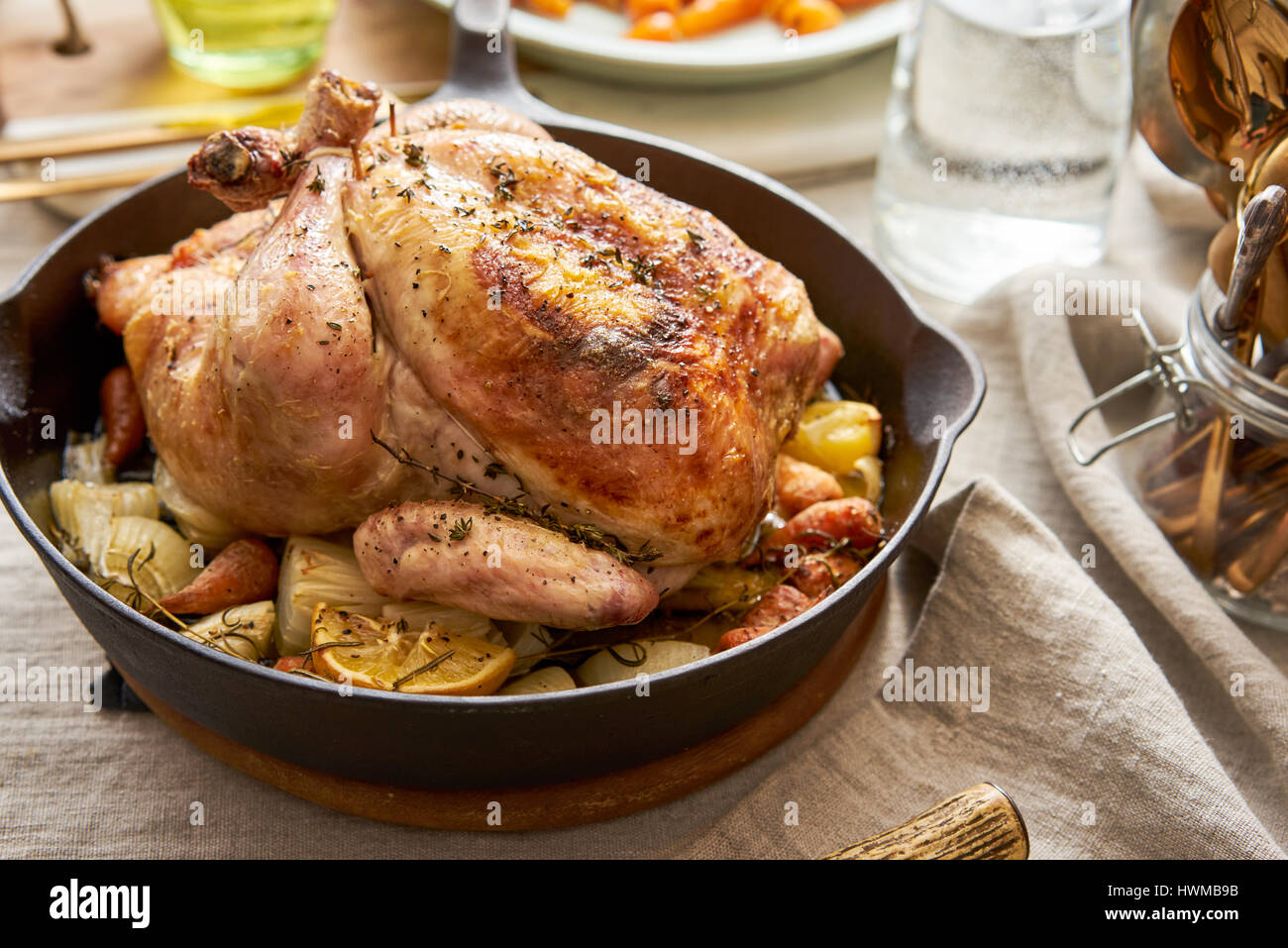Poulet rôti Banque de photographies et d’images à haute résolution - Alamy