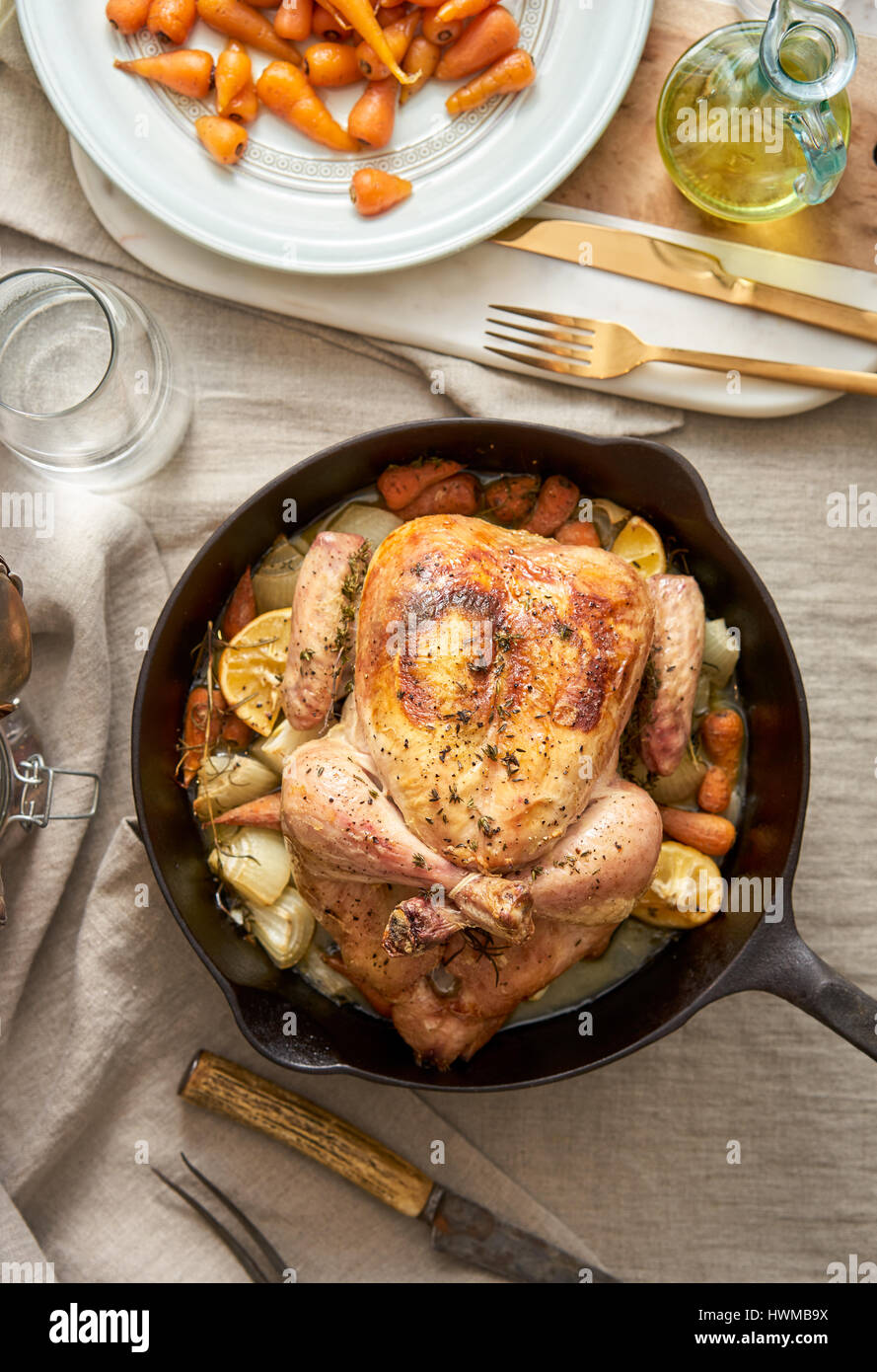Poulet rôti Banque de photographies et d’images à haute résolution - Alamy