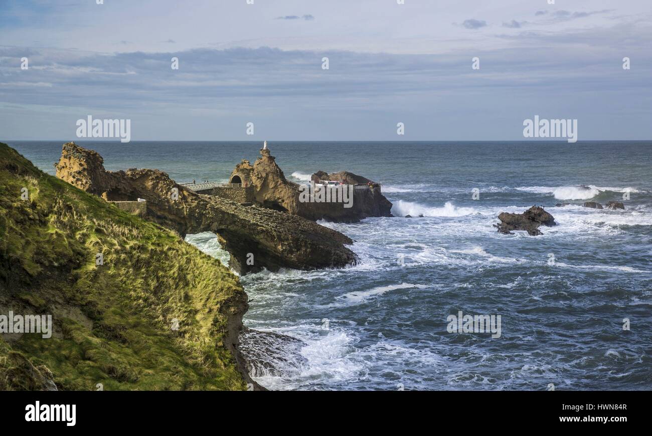 Biarritz rocher de la vierge Banque d'image et photos - Alamy