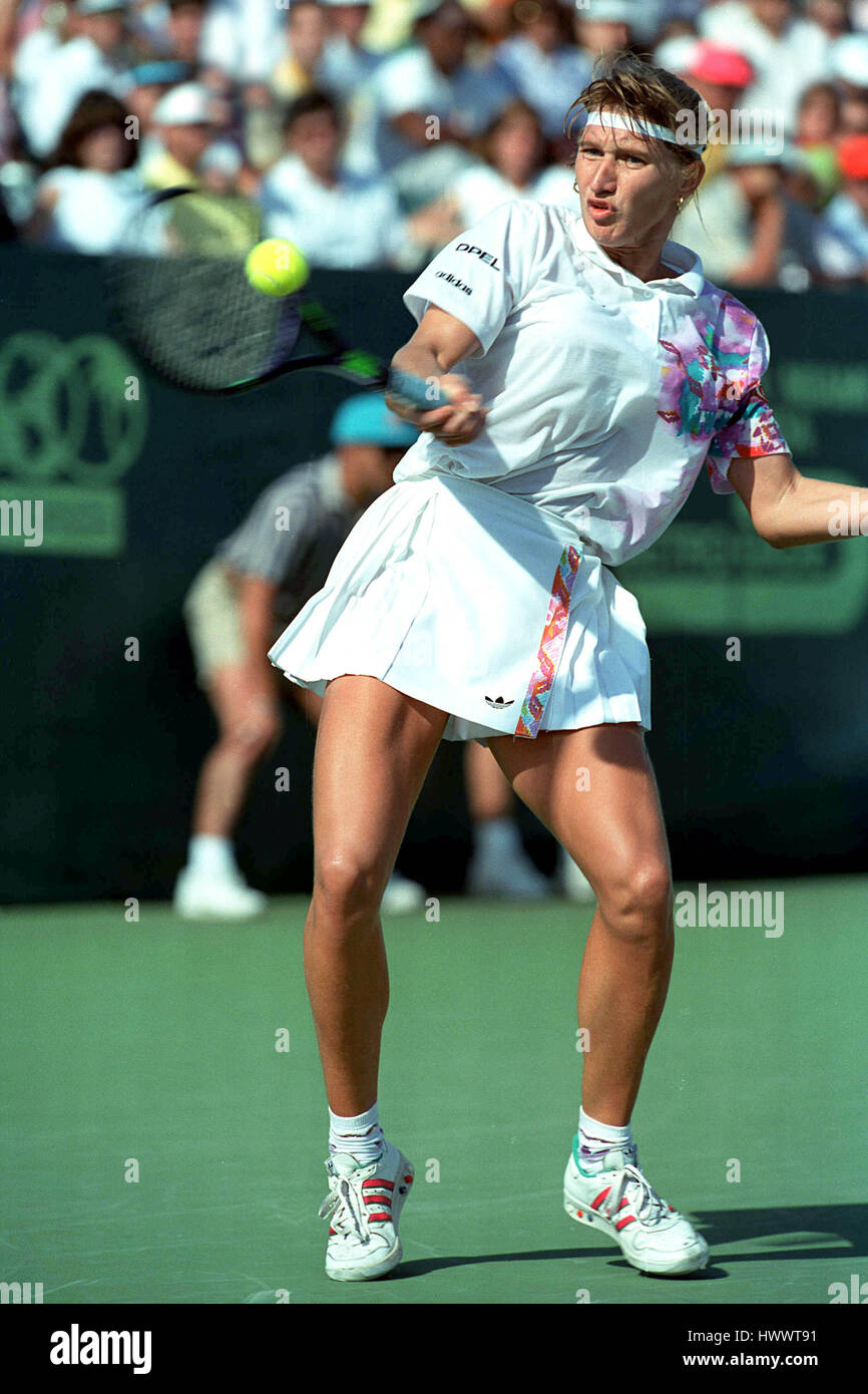 Steffi graf verticale Banque de photographies et d’images à haute ...