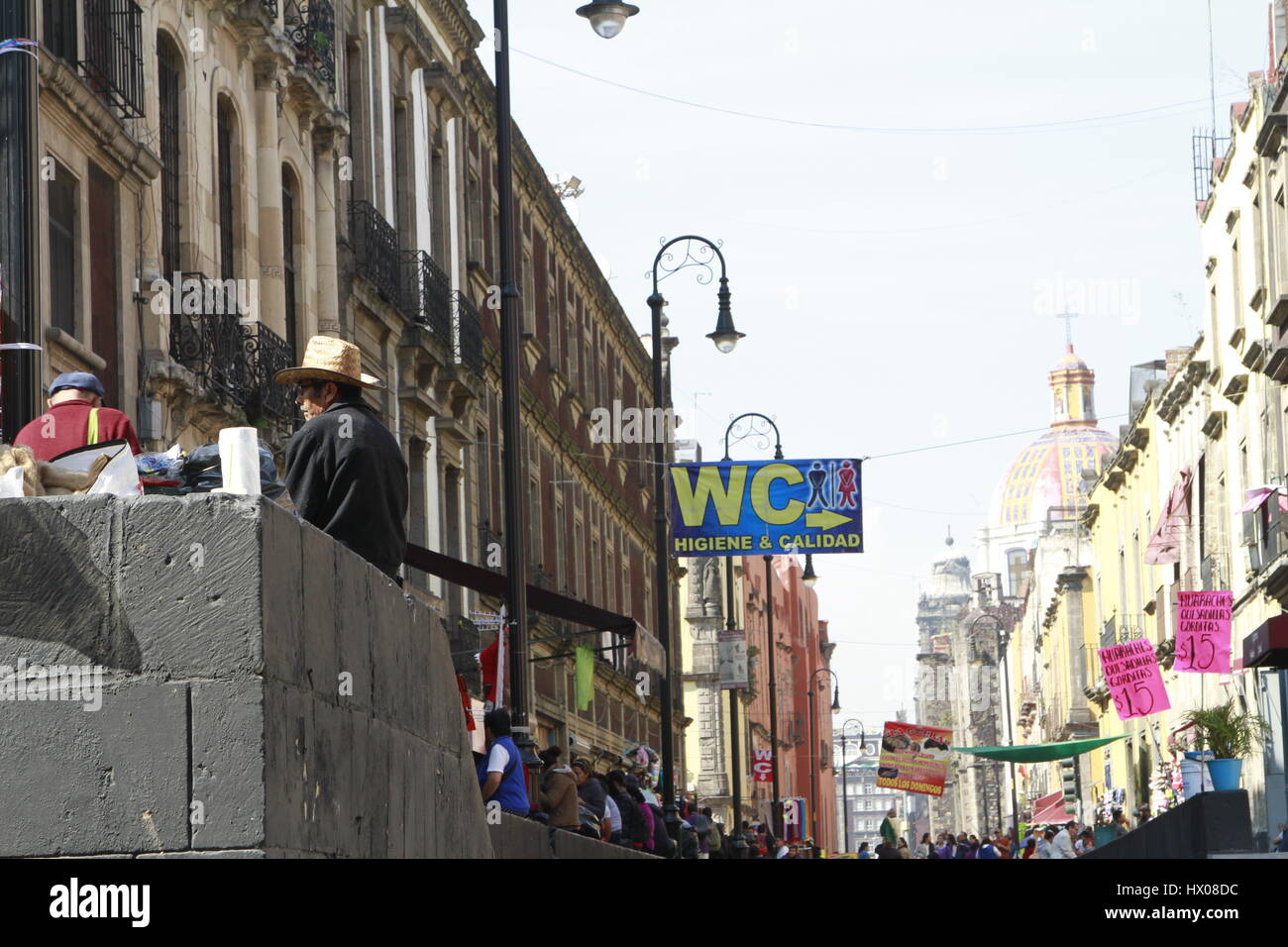 La vie dans les rues de mexico Banque de photographies et d’images à ...