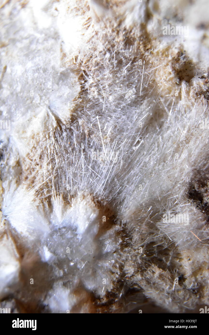 Acicular crystals Banque de photographies et d’images à haute ...