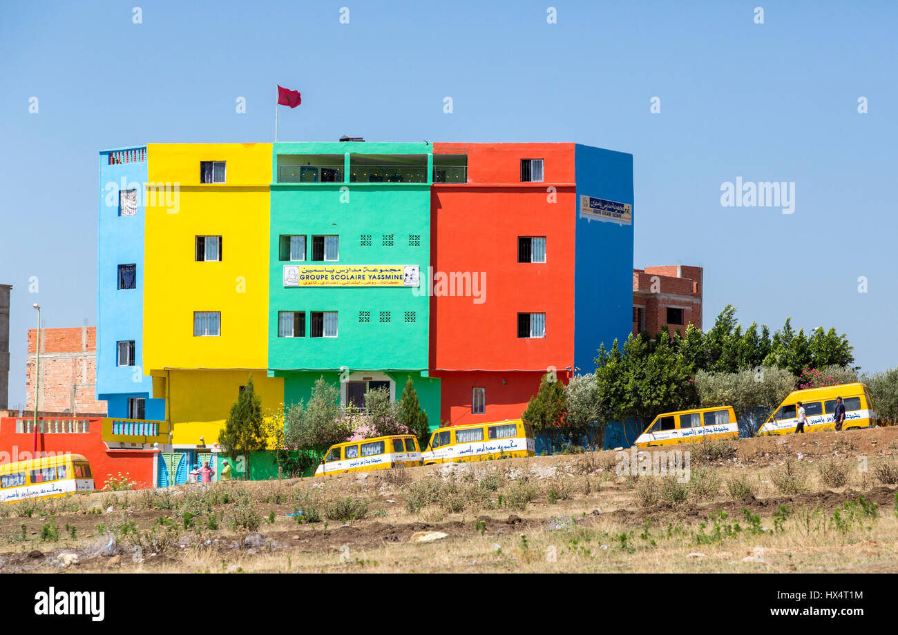 Une école au maroc Banque de photographies et d’images à haute ...
