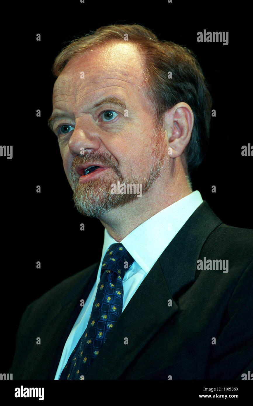 Robin cook mp Banque de photographies et d’images à haute résolution ...